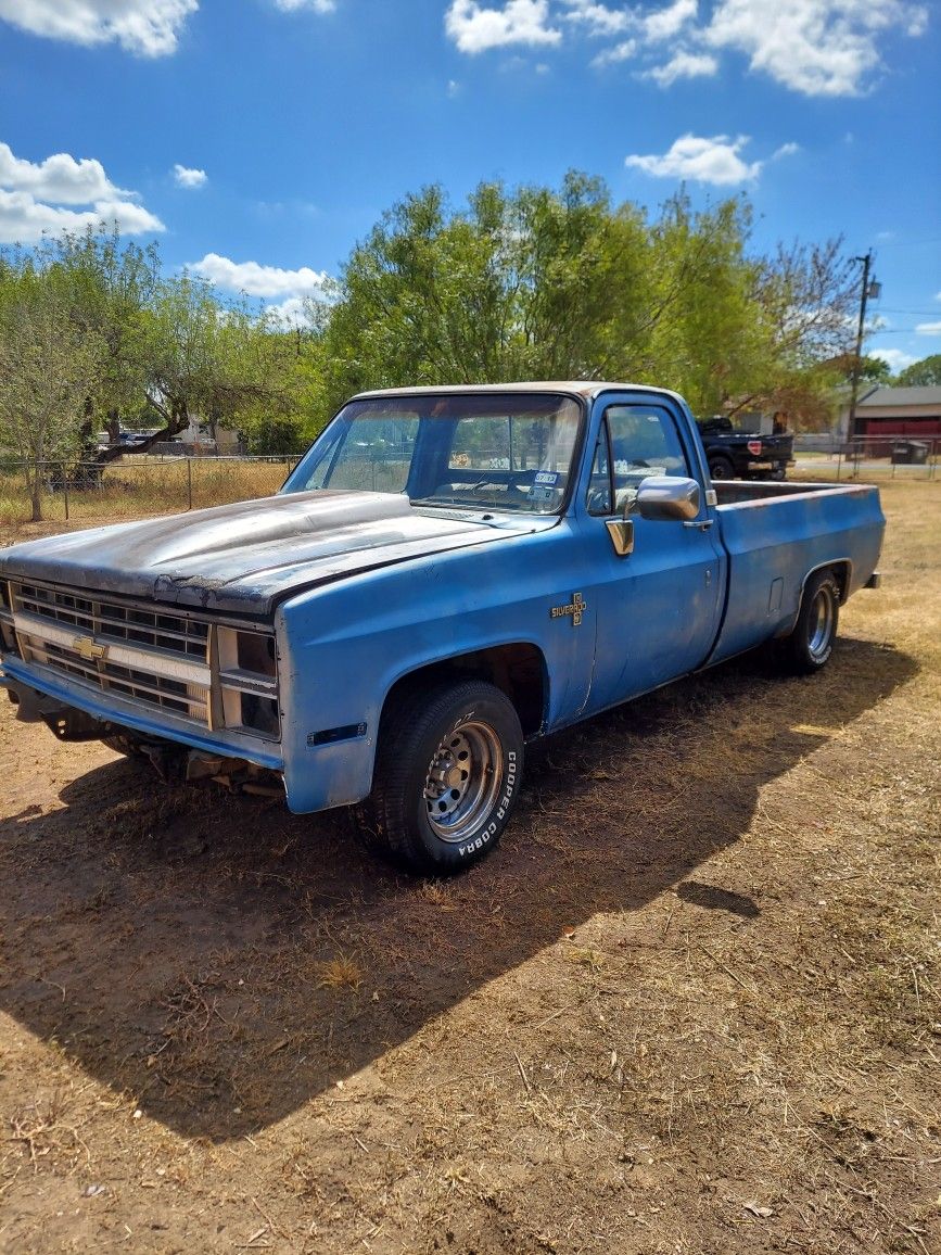 1983 Chevy Silverado PROJECT Truck for Sale in San Antonio, TX - OfferUp