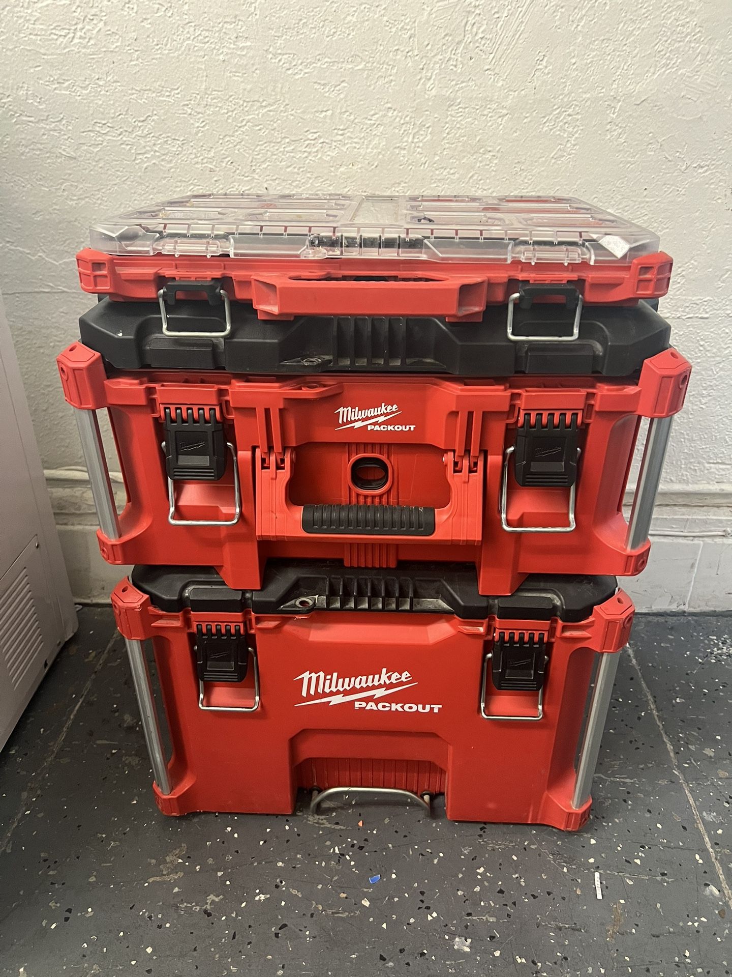 Milwaukee Pack Out Boxes For Tools for Sale in Los Angeles, CA - OfferUp