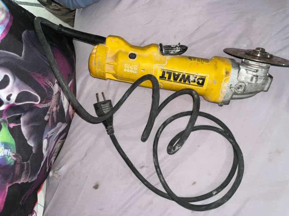 Dewalt Angle Grinder for Sale in Houston, TX - OfferUp