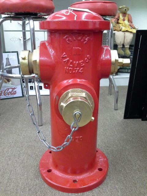 Rich Valve Co. Fire Hydrant for Sale in Mesa, AZ - OfferUp