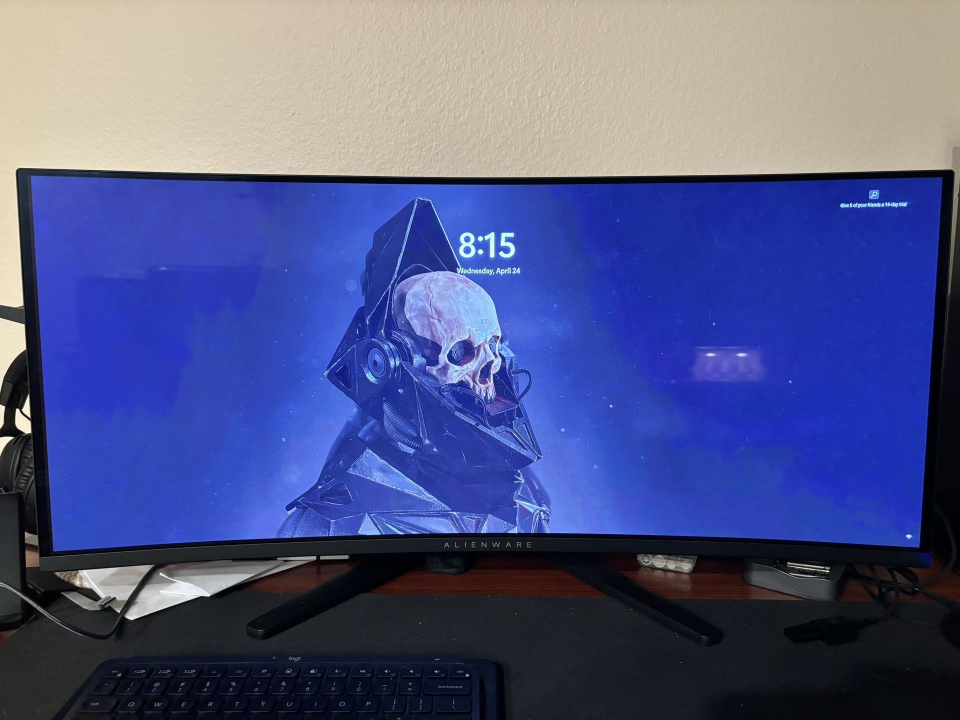 Alienware OLED Ultrawide Monitor for Sale in Brea, CA - OfferUp