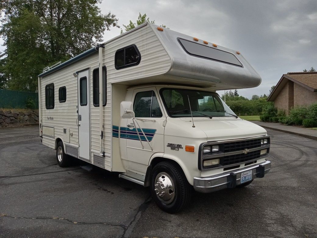 Chevrolet RV C30 Low Miles Clean Title for Sale in Tacoma, WA - OfferUp