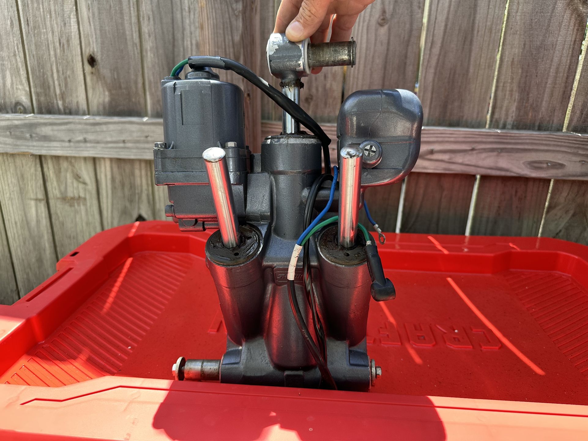 Yamaha Trim and tilt unit for Sale in Miami, FL - OfferUp