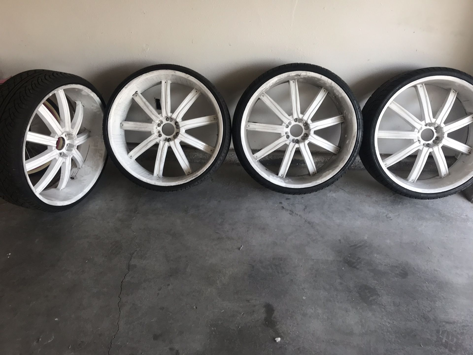 28 inch rims for Sale in Las Vegas, NV - OfferUp