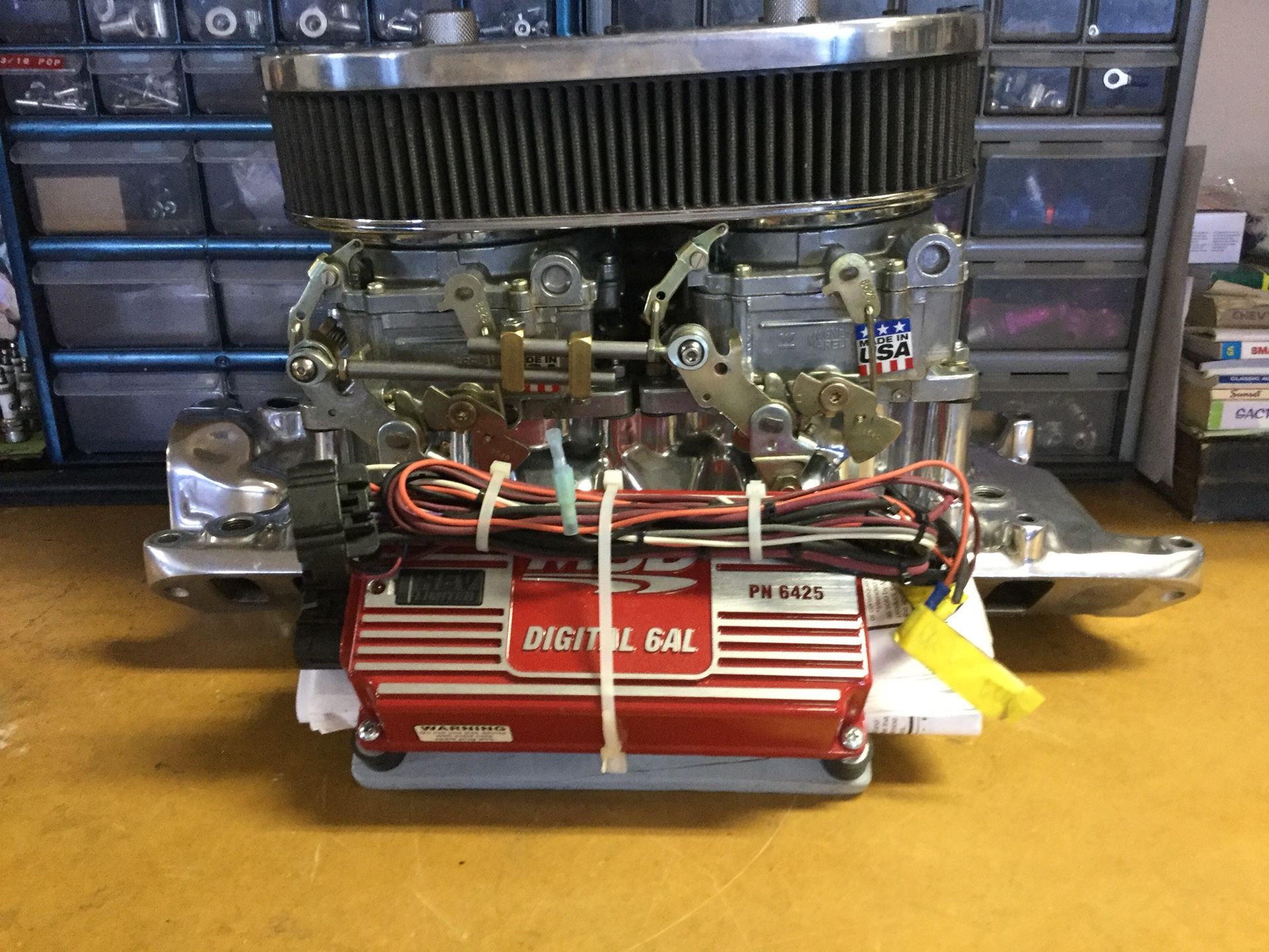 Edelbrock polished manifold and 500 Edelbrock carburetors fits 302 Ford ...