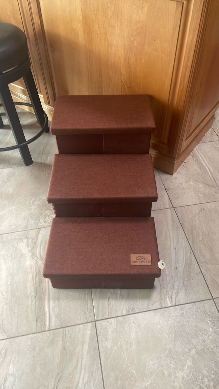 FREE-Pet/Doggie Stairs with Storage for Sale in Glendale, AZ - OfferUp