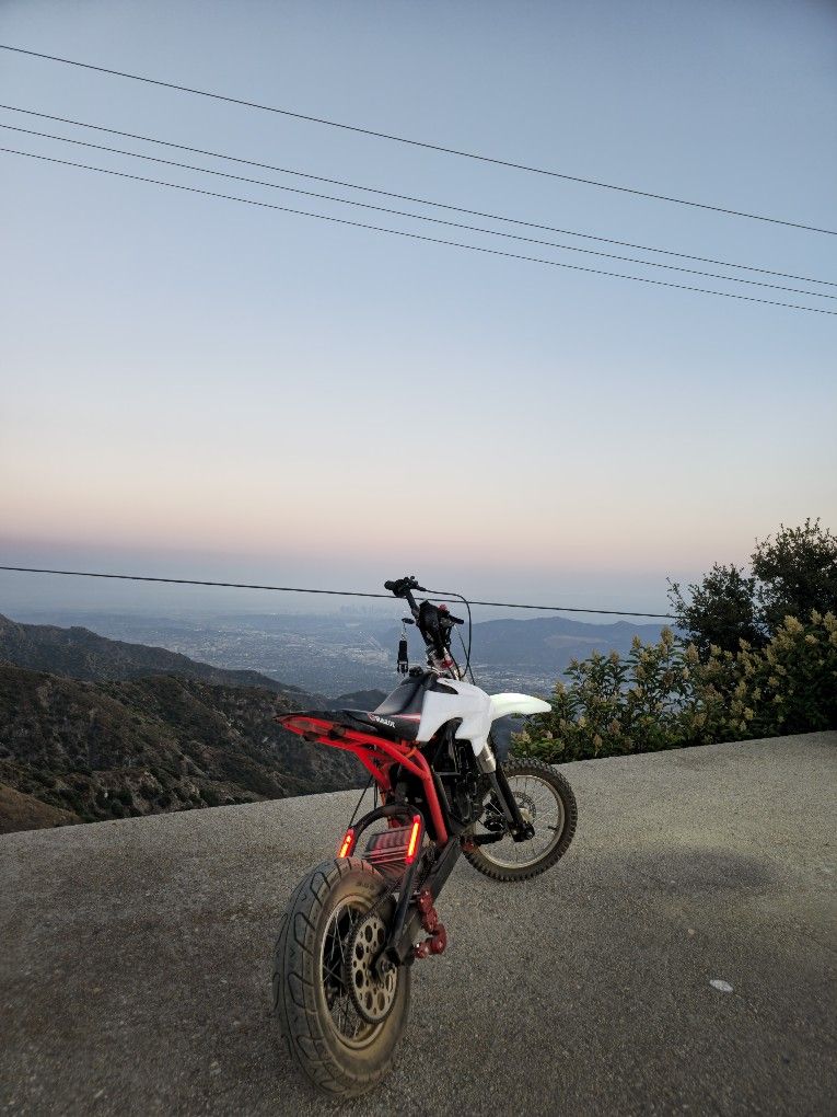 Razor mx650 for Sale in Di Giorgio, CA - OfferUp