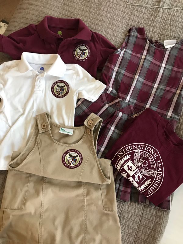 School uniforms for ILT for Sale in Arlington, TX - OfferUp