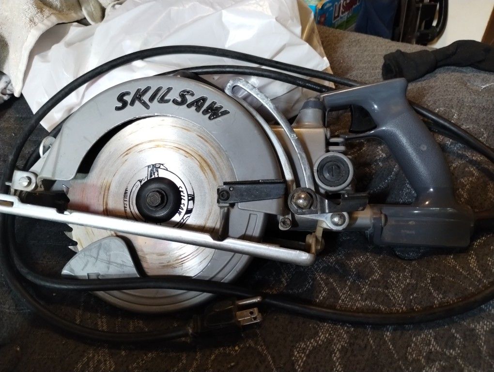 Worm Drive Skill Saw for Sale in Portland, OR - OfferUp