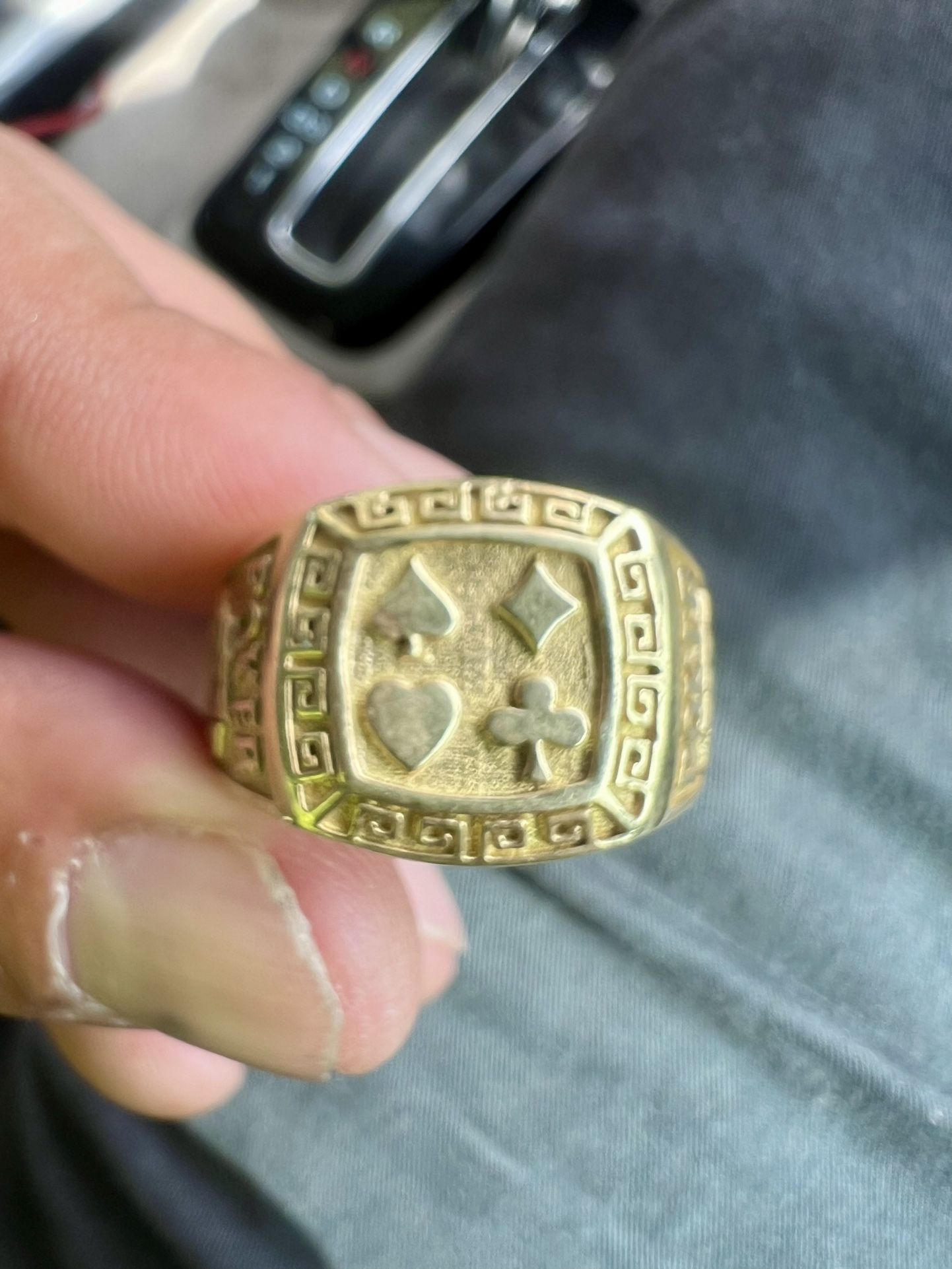 18k Gold Poker Ring for Sale in Midland, TX - OfferUp