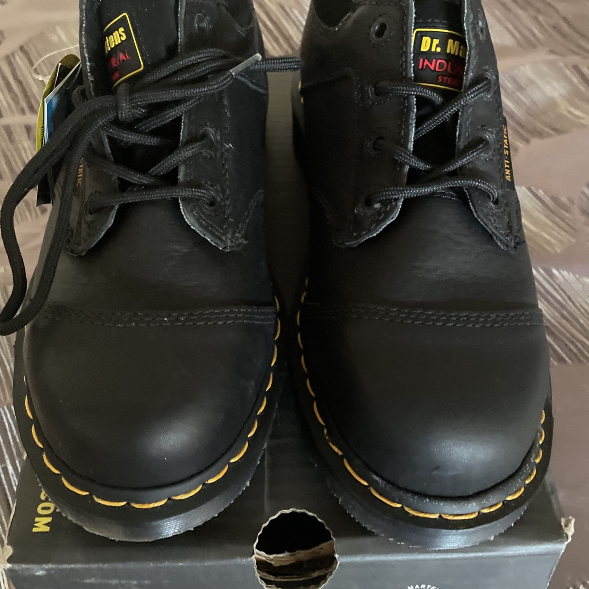 Doc Martins Steel Toed Shoes for Sale in Riverside, CA - OfferUp