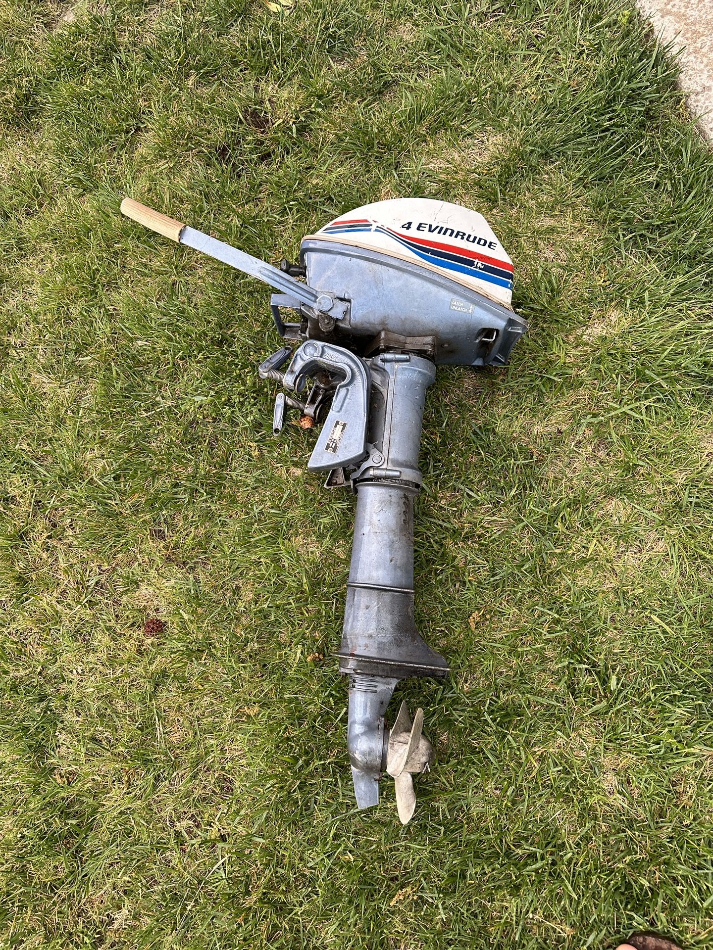 Classic 4hp Evinrude 2 Stroke Outboard Motor for Sale in Alpine, CA ...