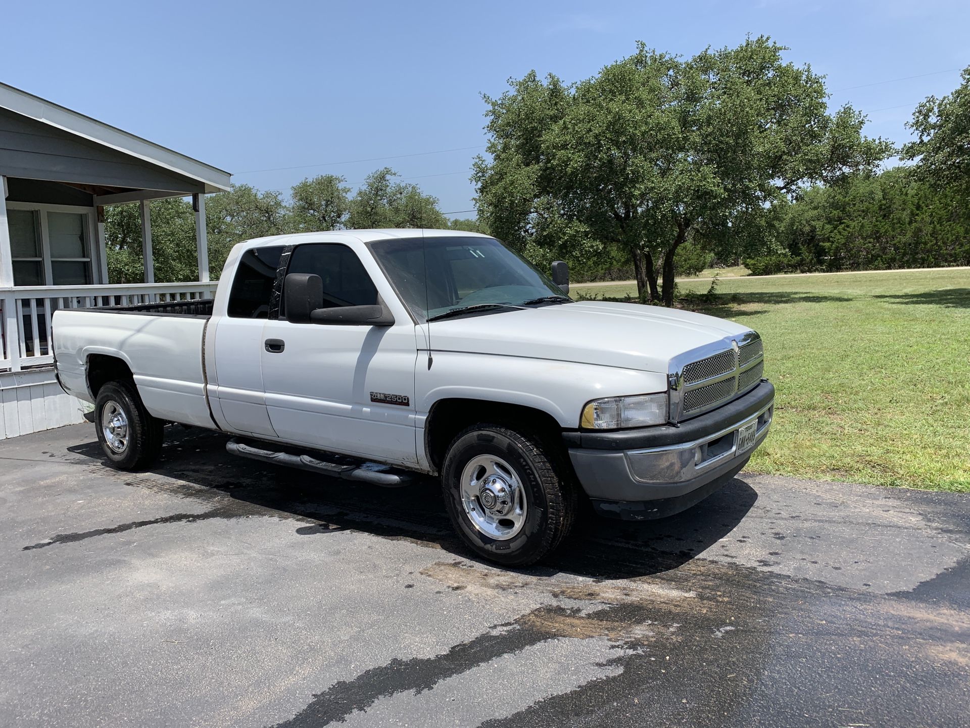 2000 Dodge Ram 2500 for Sale in Spring Branch, TX - OfferUp