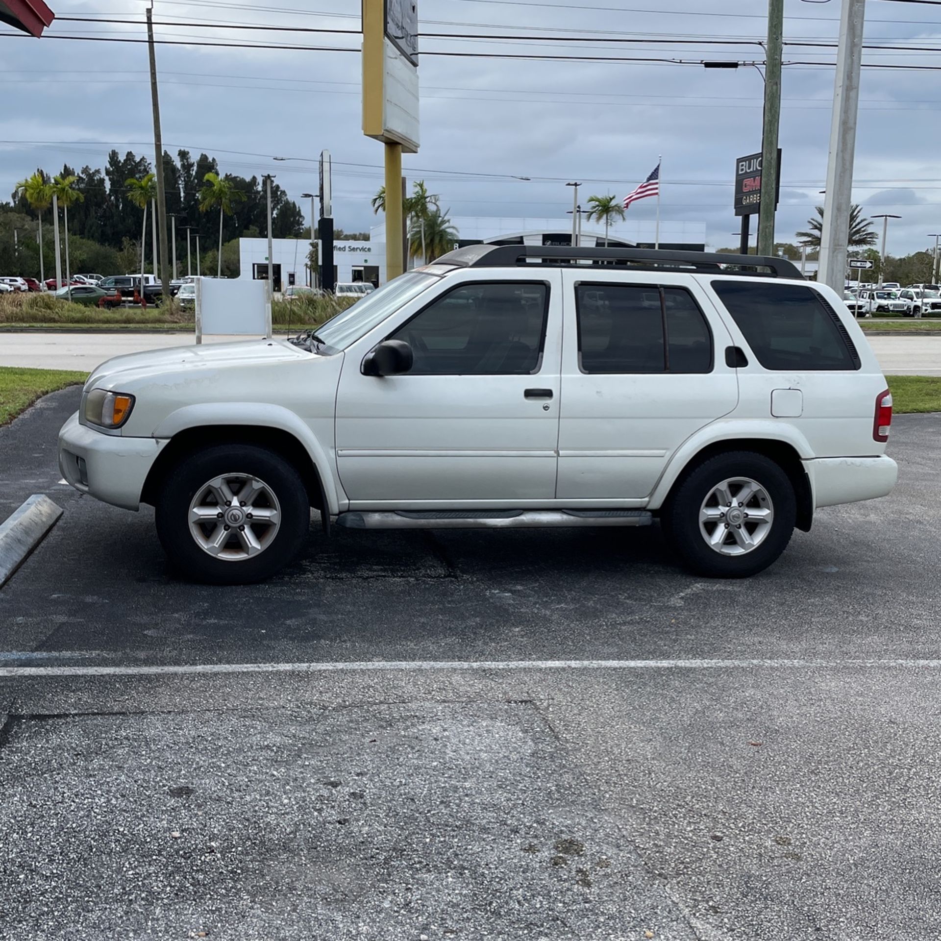 2003 Nissan Pathfinder for Sale in Fort Pierce, FL - OfferUp