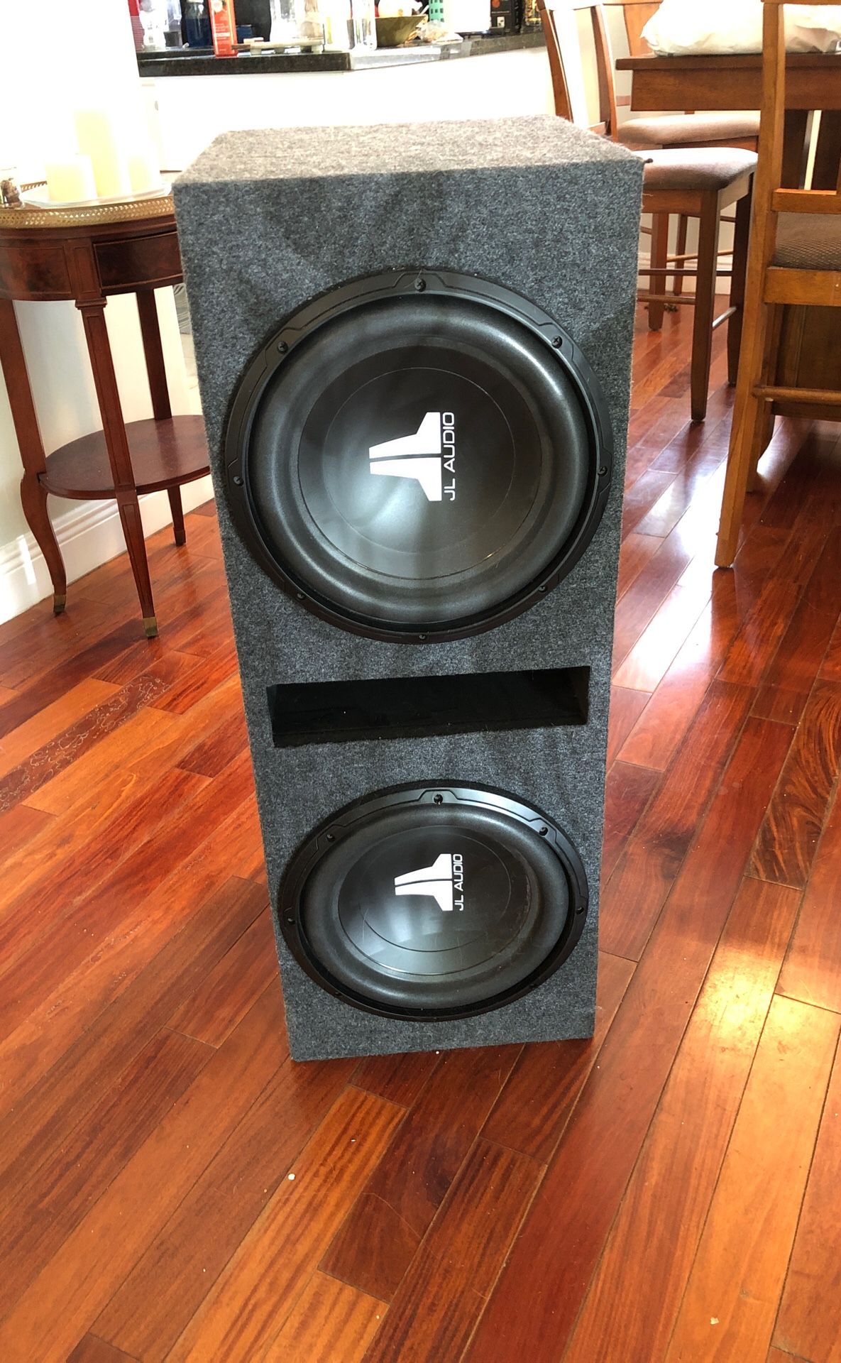 12 JL Audio w3 Subs w/ custom box for Sale in Oakland Park, FL - OfferUp
