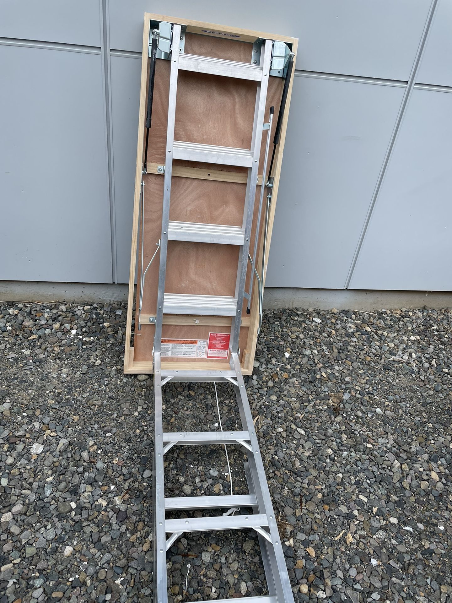 Drop Down Attic Ladder for Sale in Chehalis, WA - OfferUp