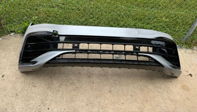 2022-2024 Volkswagen Tiguan R-Line Front Bumper Original for Sale in ...