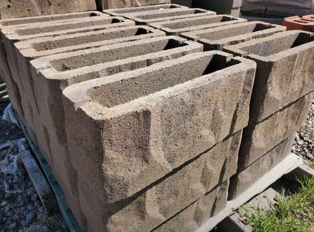 6X6X16 CONCRETE CEMENT STACKABLE BLOCK $3 EACH for Sale in Riverside ...