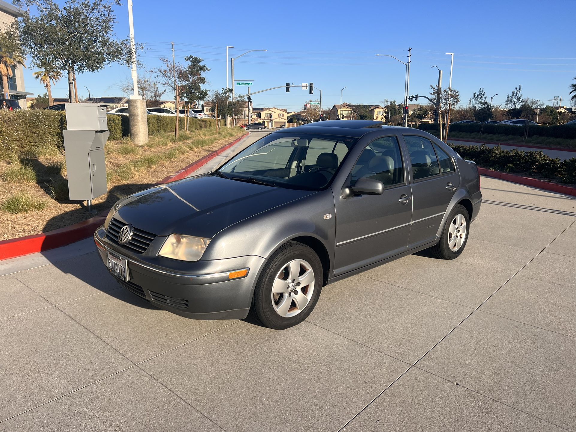 2004 Volkswagen Jetta for Sale in Montclair, CA - OfferUp