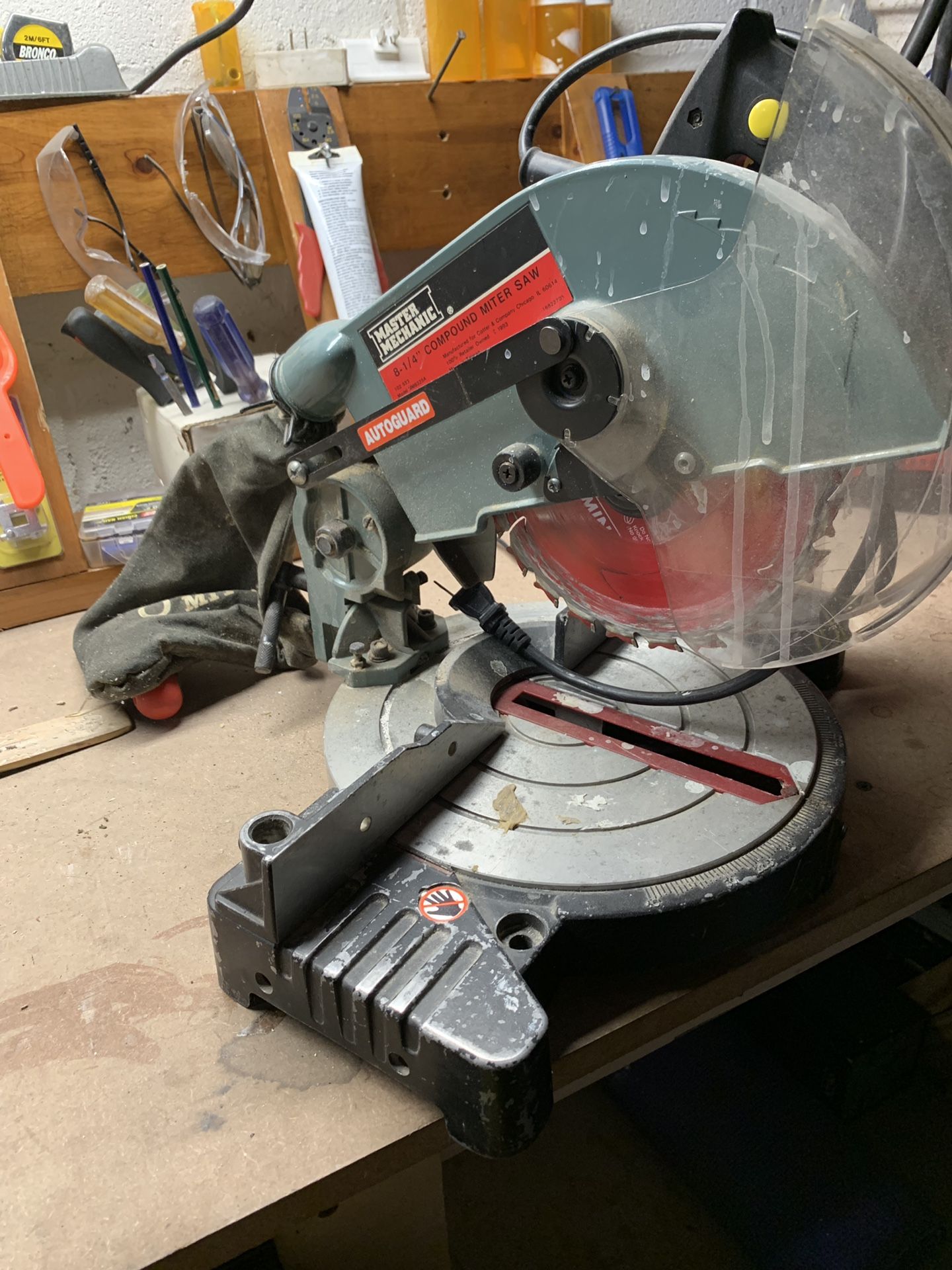 8-1/4 master Mechanic miter saw for Sale in Liverpool, NY - OfferUp