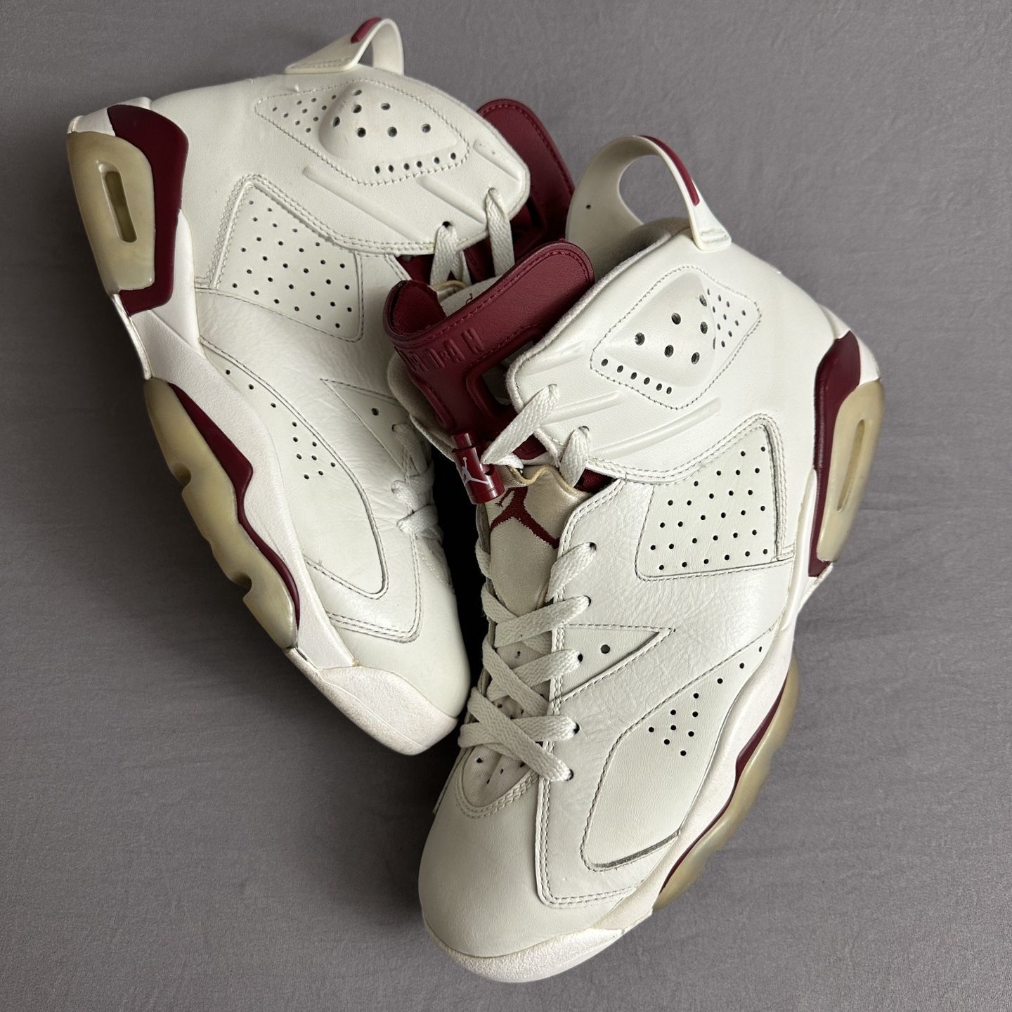 Jordan 6 Maroon