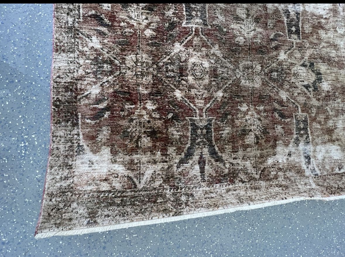 8x10 Loloi Kennedy Collection Rug for Sale in Scottsdale, AZ - OfferUp