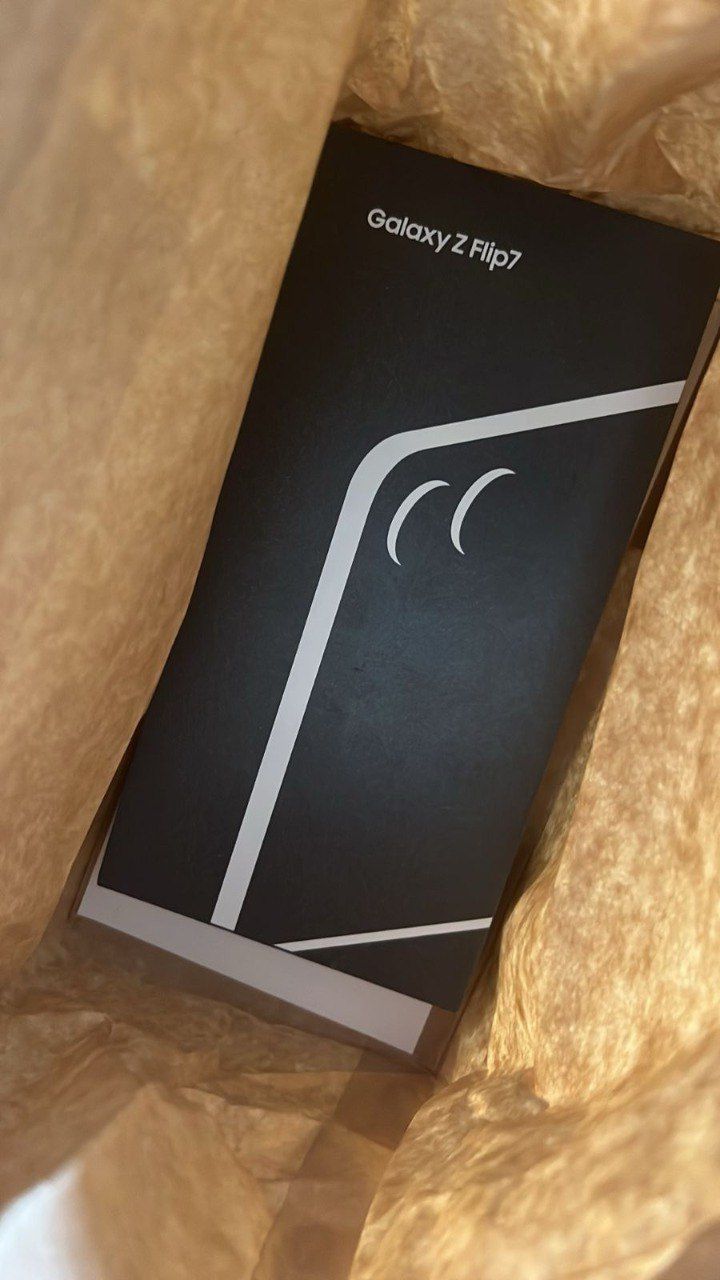 Samsung Z Flip 7 for Sale in Morton, NY - OfferUp