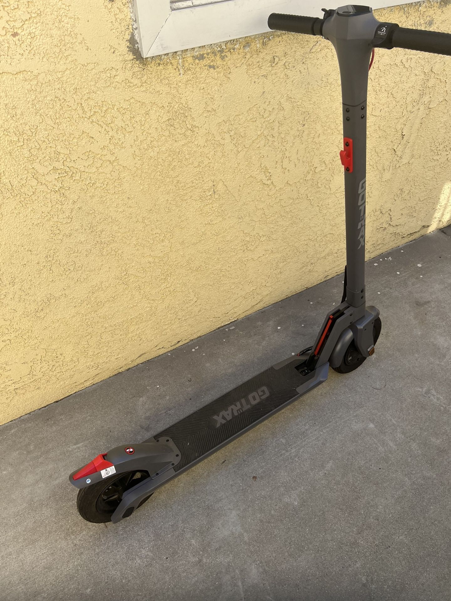 Go trax Electric Scooter for Sale in Rosemead, CA - OfferUp