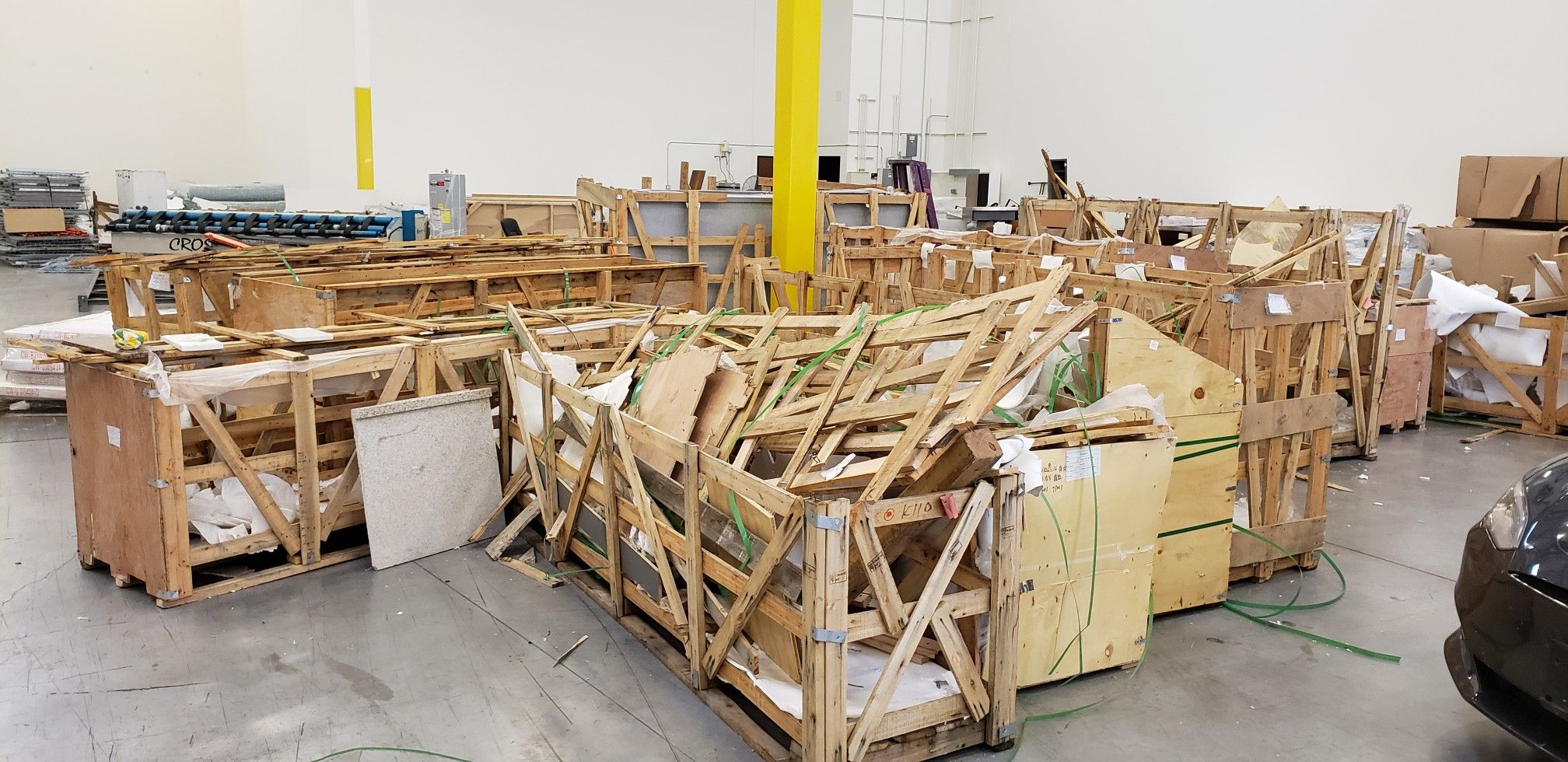 Free Pallet Wood and long pallets for Sale in Henderson, NV - OfferUp