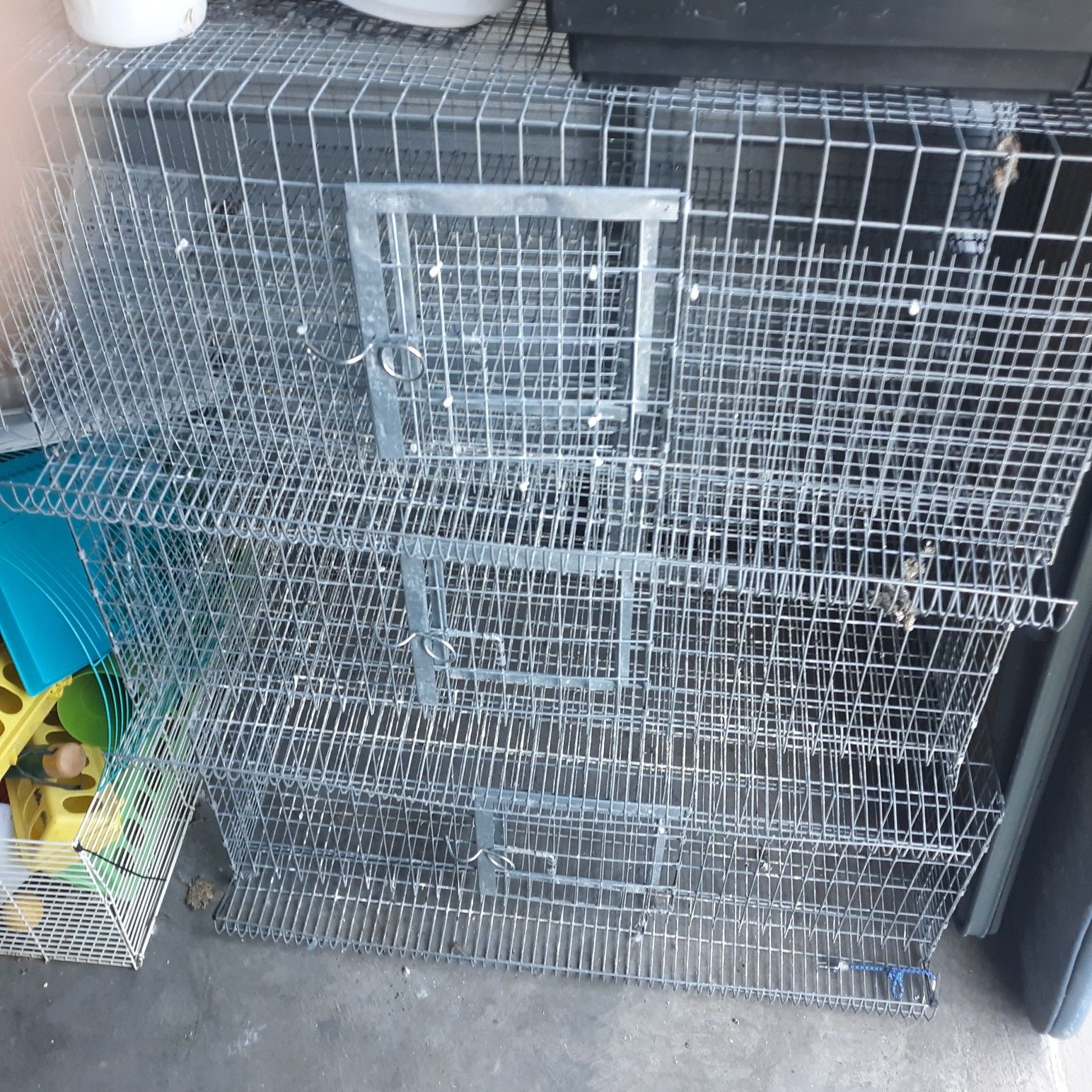 3 large quail cages w/front egg tray for Sale in Phoenix, AZ - OfferUp