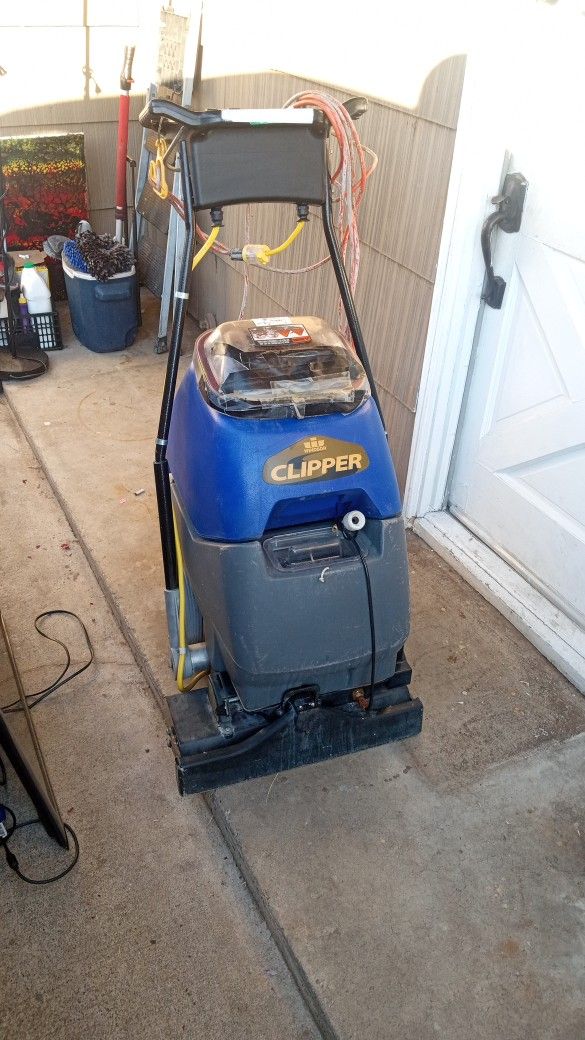 Commercial Clipper Carpet Cleaner Used for Sale in Sacramento, CA - OfferUp