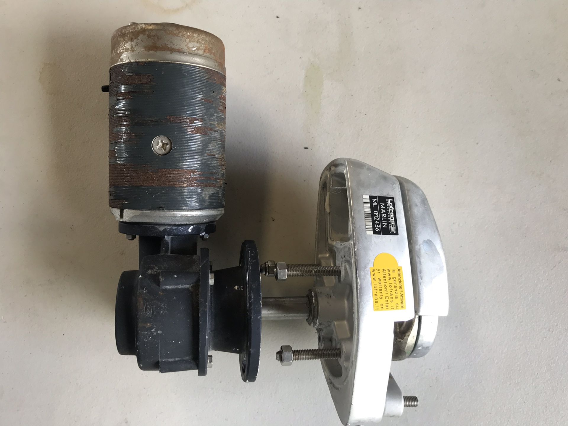 LOFRANS WINDLASSES MARLIN ML 012436 12vol 700W for Sale in Miami, FL ...