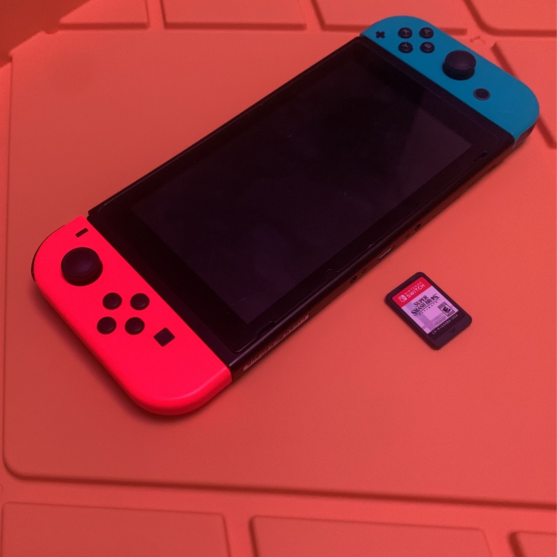 Nintendo Switch With Smash Ultimate for Sale in Bellevue, WA - OfferUp