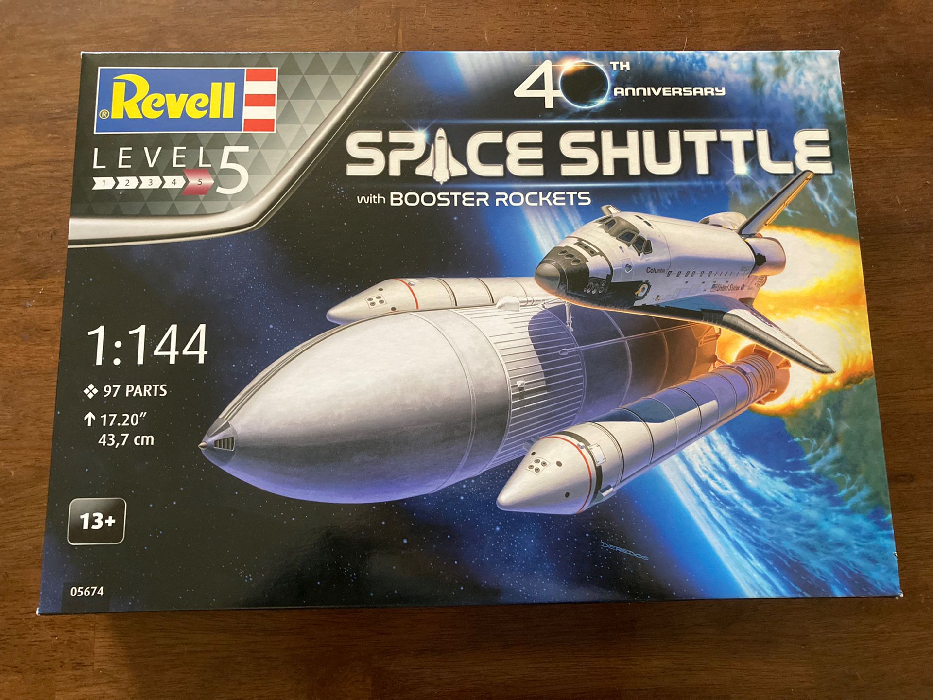 Making Boxes With Space Shuttle