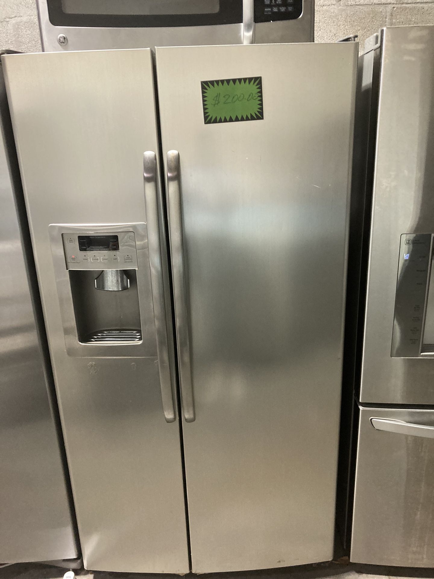 Refrigerator for Sale in Miami, FL - OfferUp