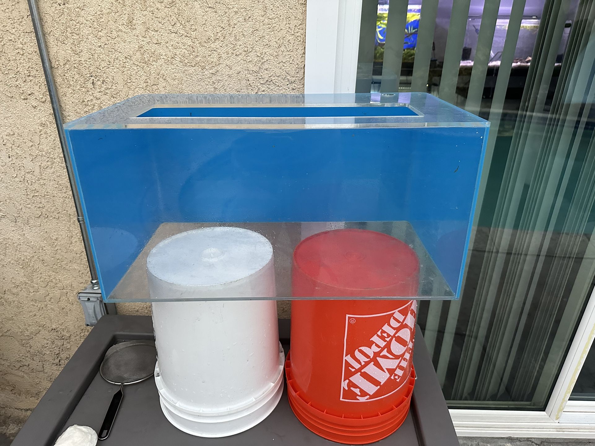 Acrylic 25 Gallon Fish Aquarium for Sale in Los Angeles, CA - OfferUp
