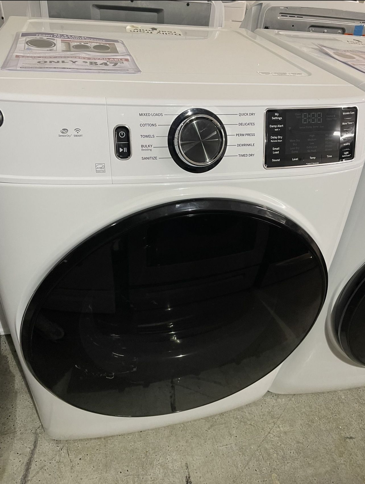 NEW GE 4.8 cu. ft. Smart White Front Load Washer with OdorBlock ...