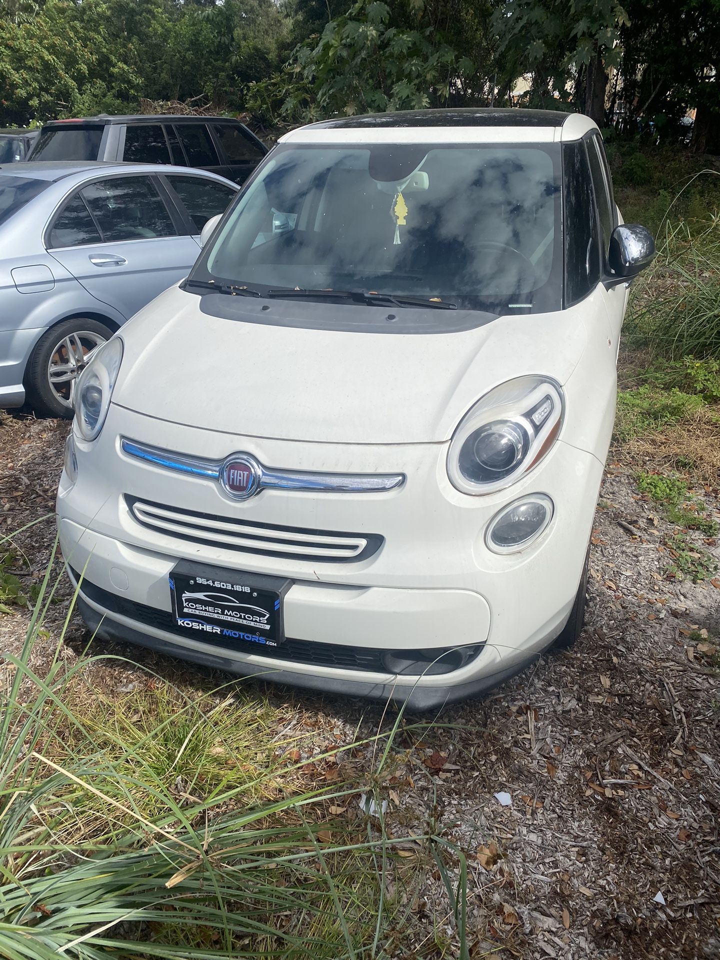 2014 Float 500l White Super Clean for Sale in Hollywood, FL - OfferUp