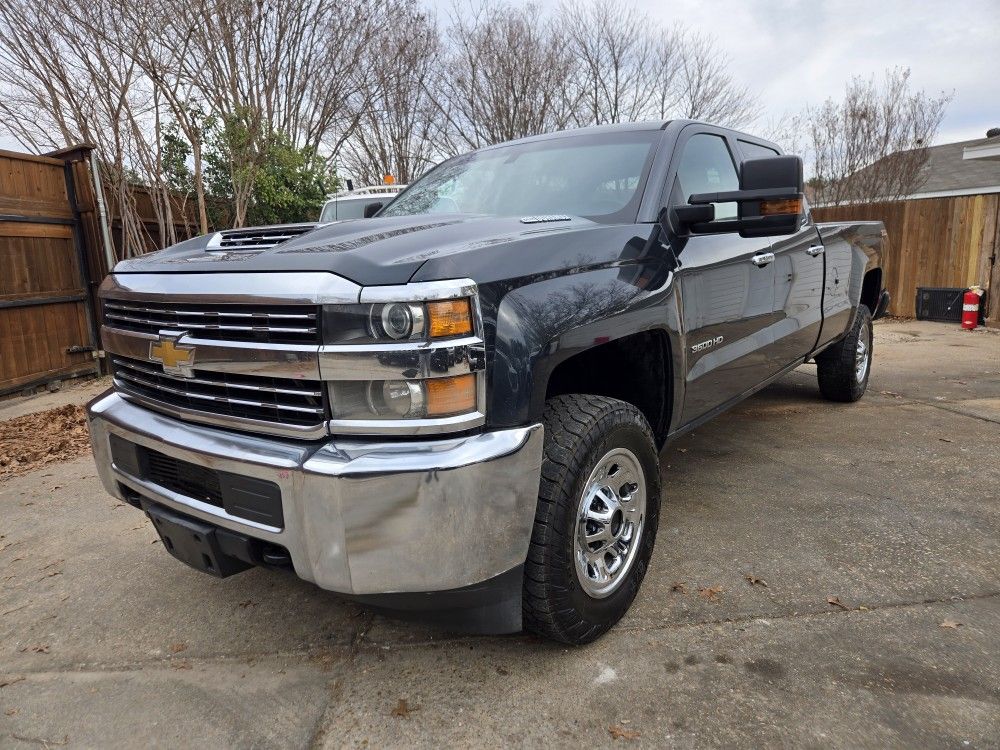 2018 Chevrolet Silverado 3500 HD for Sale in Mesquite, TX - OfferUp