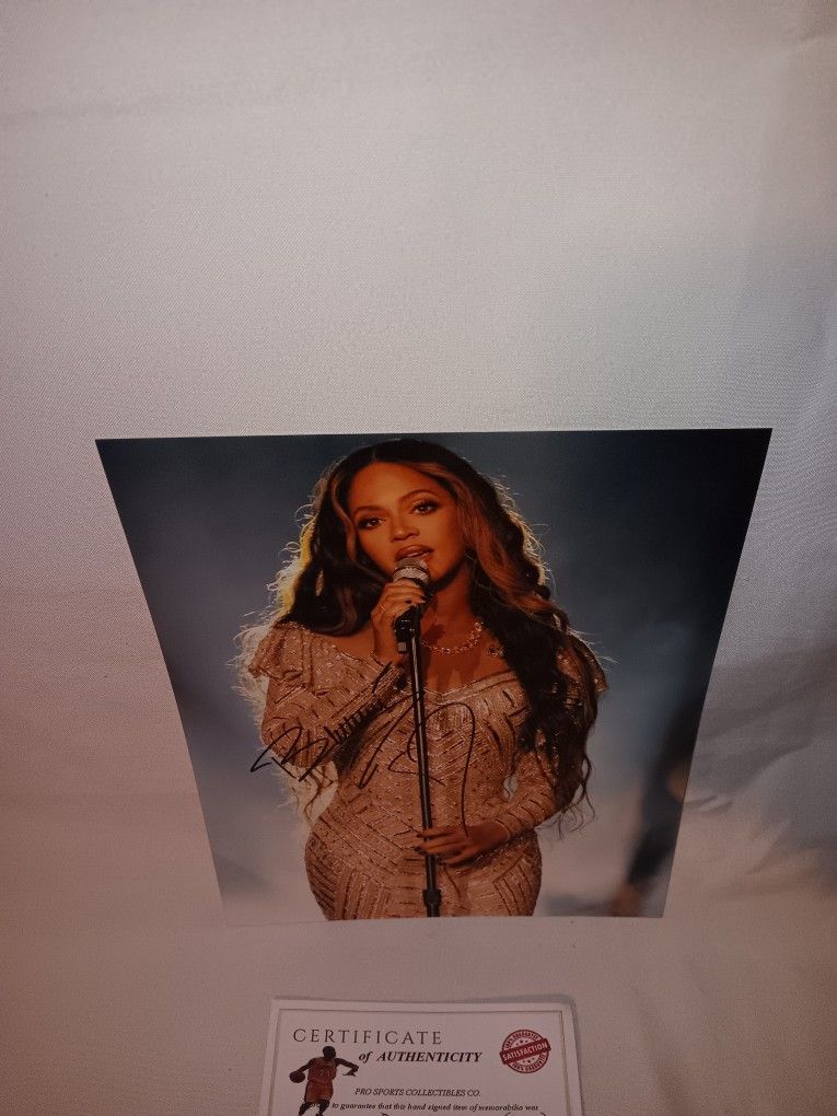 Beyonce Autograph