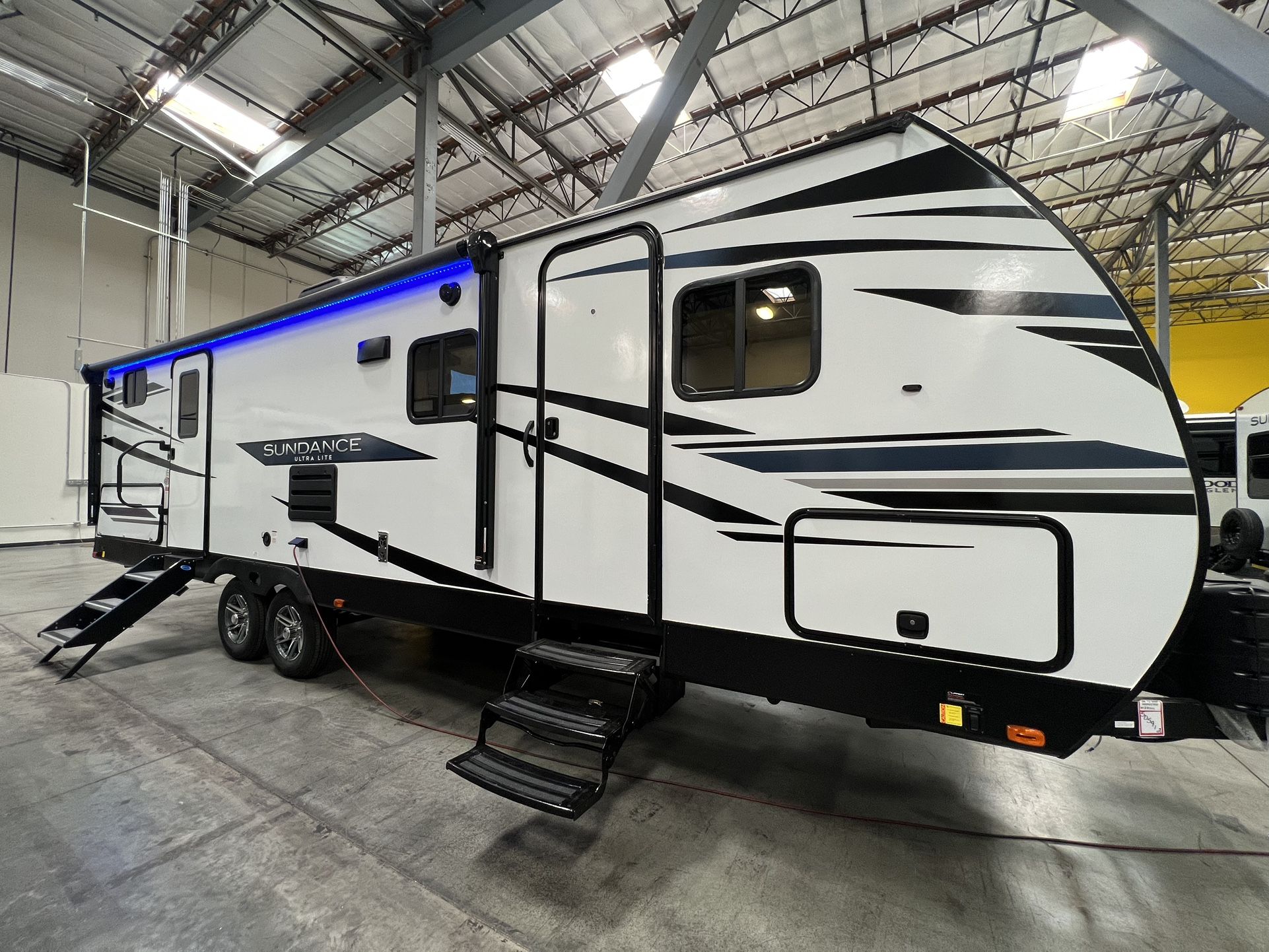 RV 33 Feet ! (Low Payments) for Sale in Ontario, CA - OfferUp