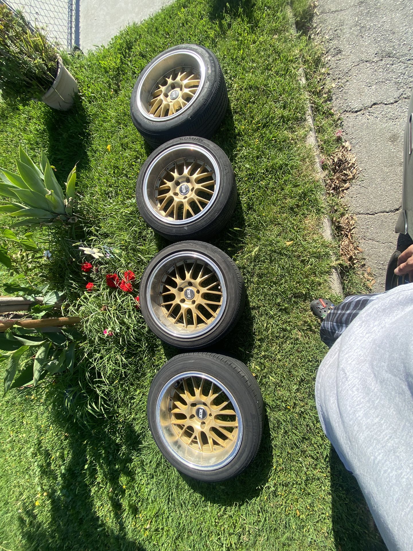 STR RACING Wheels for Sale in San Bernardino, CA - OfferUp