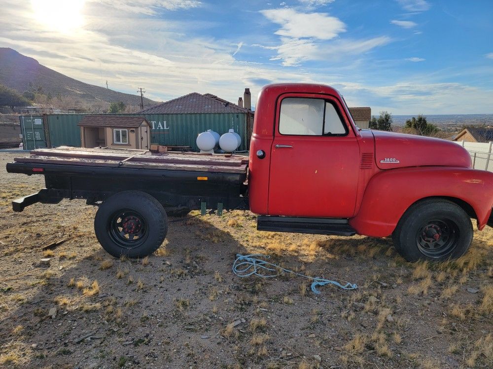 1952 Chevy 3600 Flat Bed for Sale in Apple Valley, CA - OfferUp