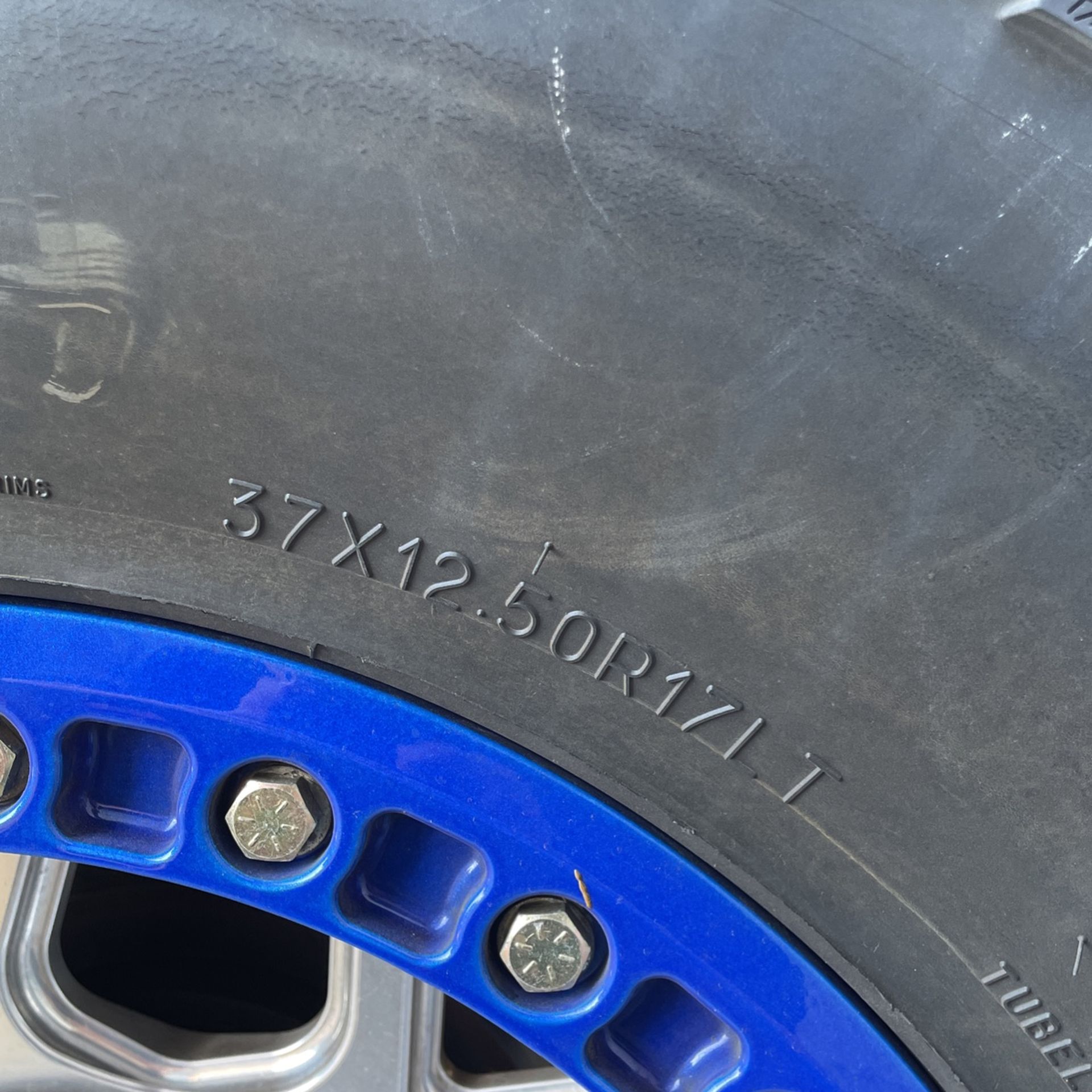 37x12.50x17 BFG BAJA KR for Sale in San Diego, CA - OfferUp