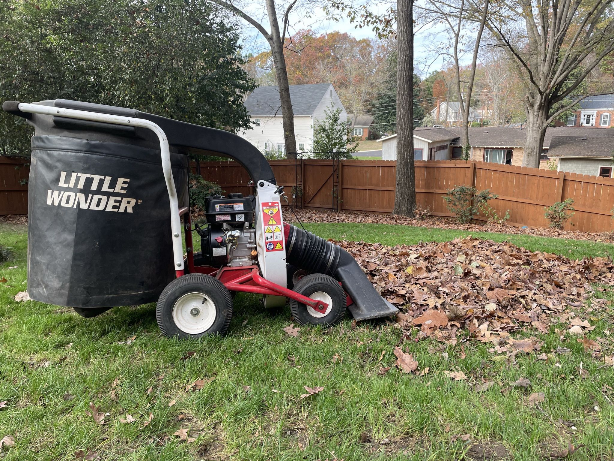 Used High Performance Little Wonder HPV Leaf Vacuum for Sale in ...
