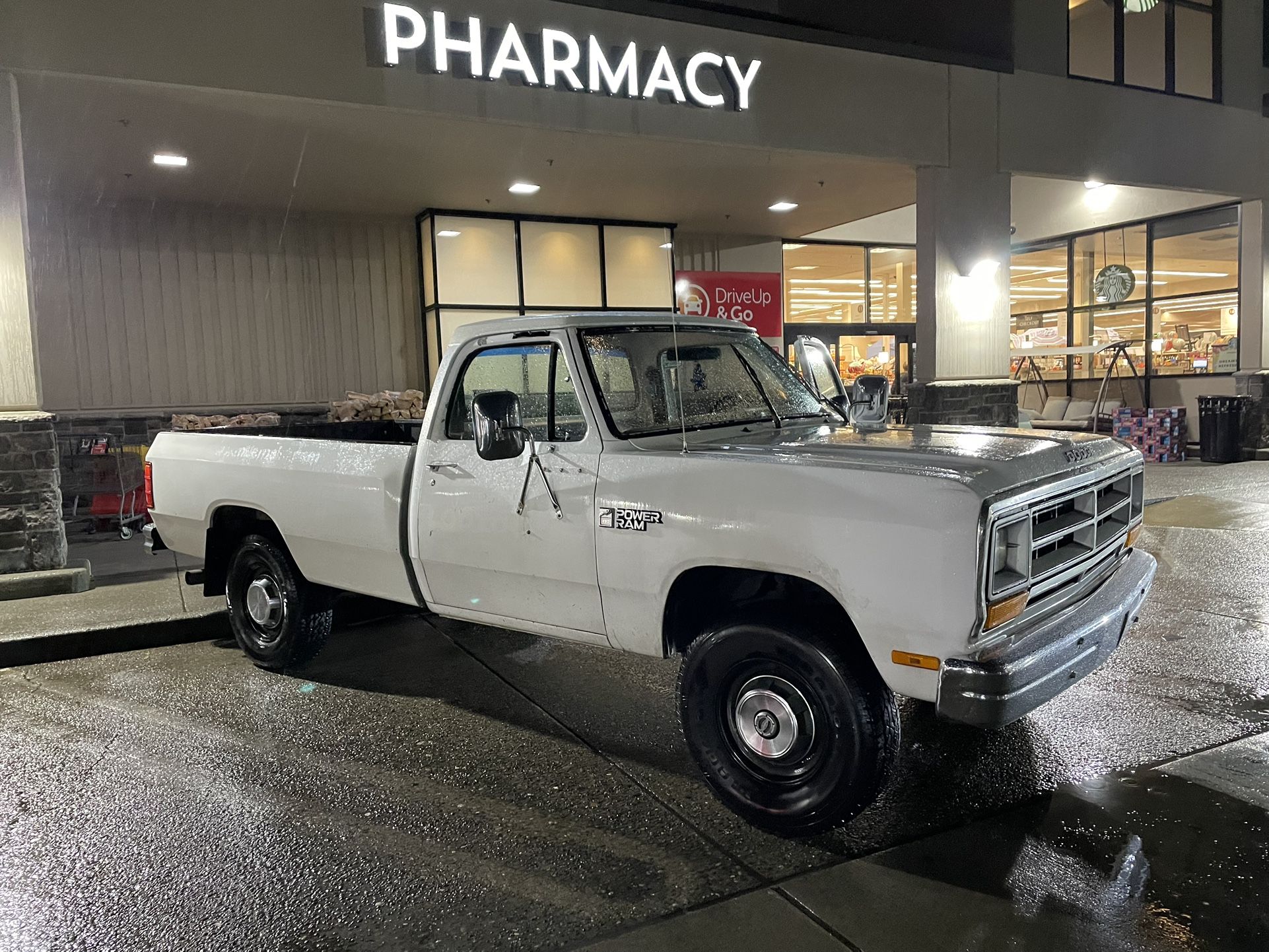 1988 Dodge W-Series for Sale in Woodinville, WA - OfferUp