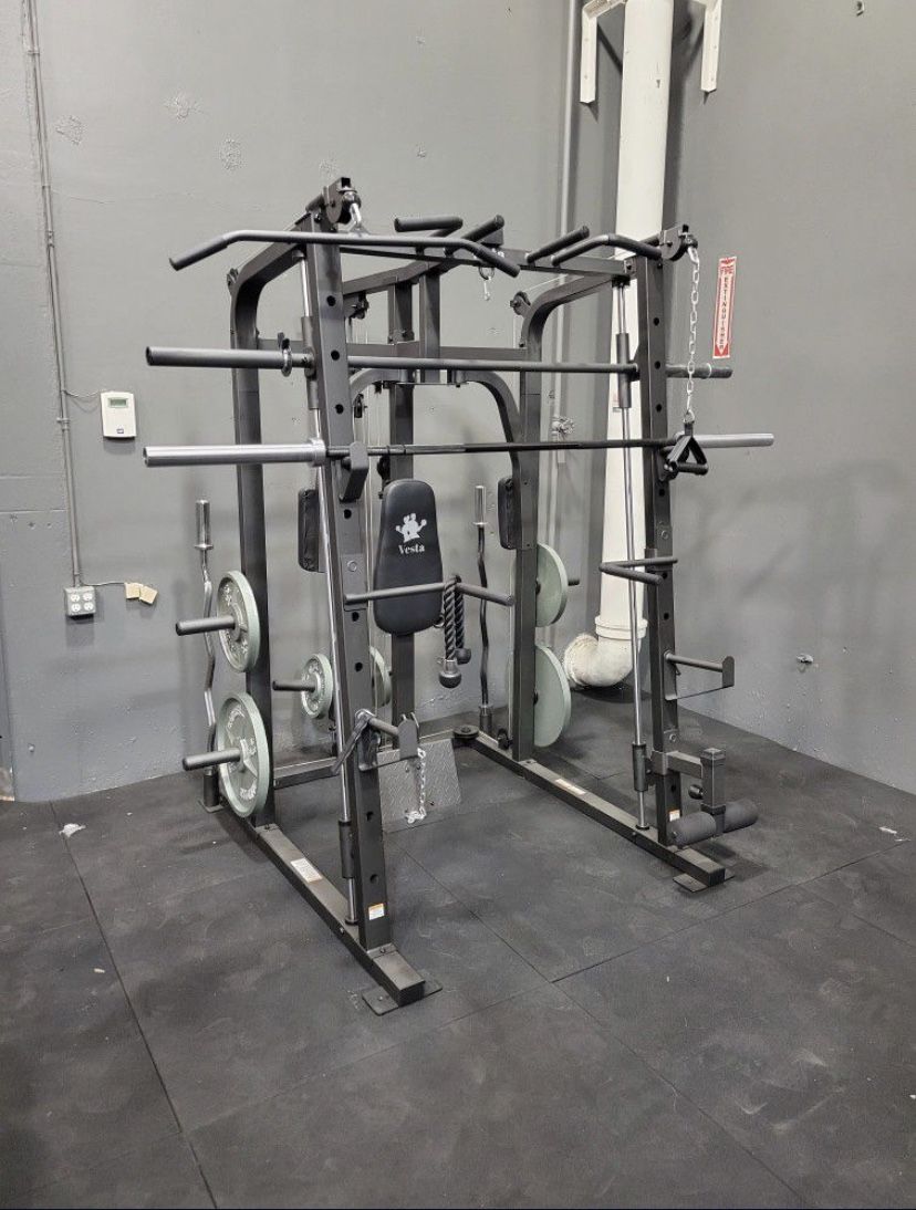 SMITH MACHINE/ PULLEY SYSTEM/ SQUAT RACK/ BENCH/ WEIGHTS/ BARBELL/ GYM ...