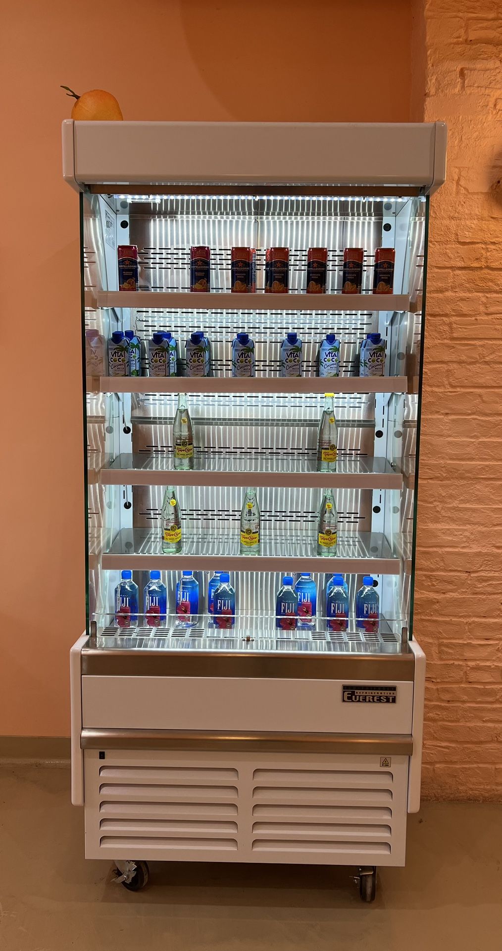 Everest 37-1/4* Vertical Open Display Merchandiser Model No: EOMV-36-W ...