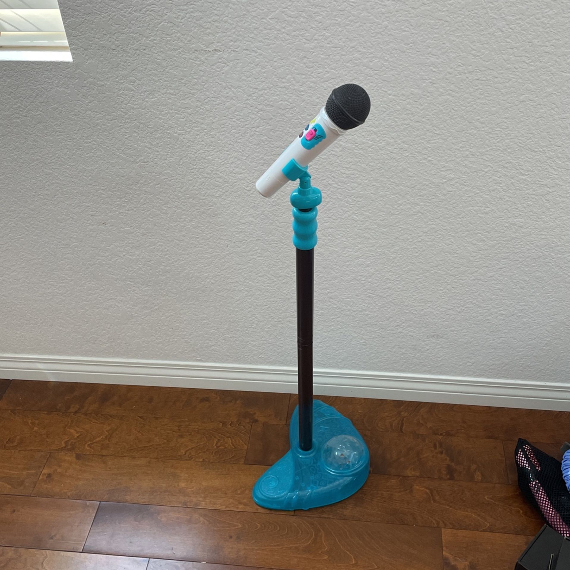 Microphone With Stand For Kids