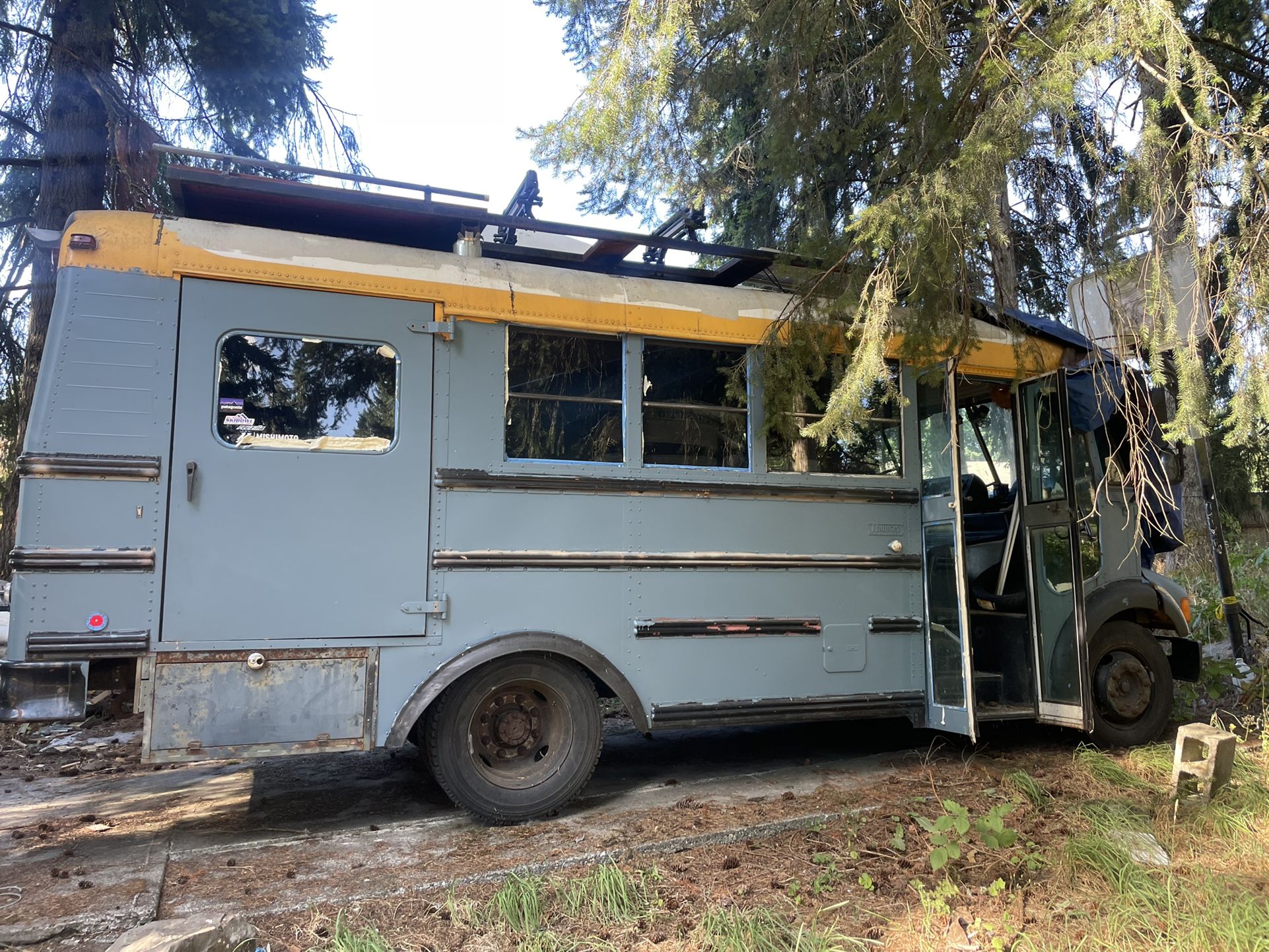 1995 Thomas Vista Skoolie RV for Sale in Tumwater, WA - OfferUp